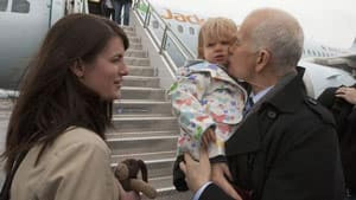 Jack Layton's family welcomes baby Solace | CBC News