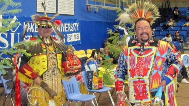 Celebrating Life At Thunder Bay Pow Wow Cbc News