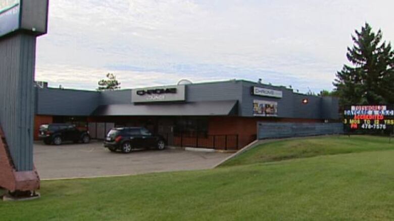 North Edmonton bar shooting puts 2 men in hospital | CBC News North Edmonton bar shooting puts 2 men in hospital | CBC News