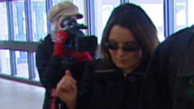 Twitchell ex-girlfriend testifies | CBC News Twitchell ex-girlfriend testifies | CBC News