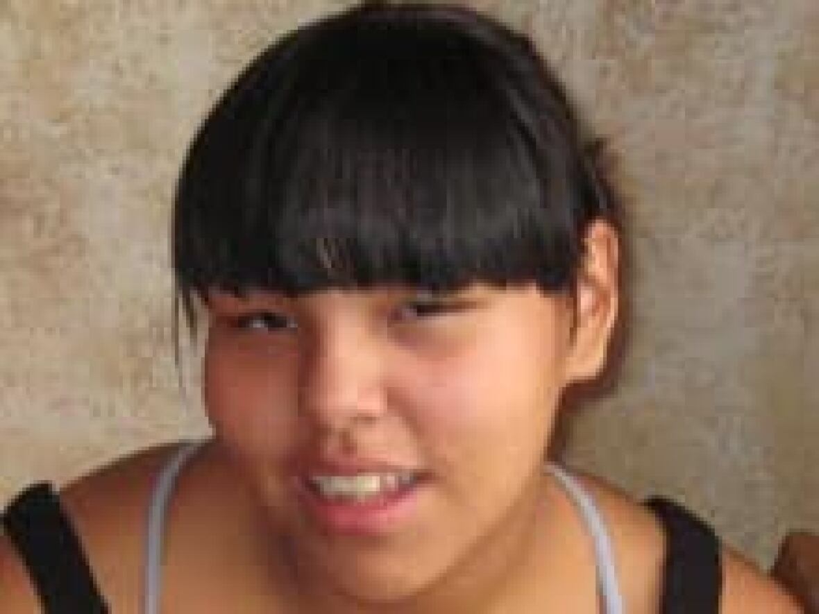 Police Seek Help Locating Missing Winnipeg Girls Cbc News
