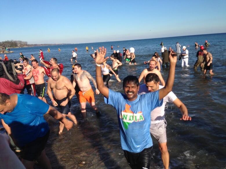 Up To 700 Expected To Take Part In Oakvilles Annual Polar Bear Dip