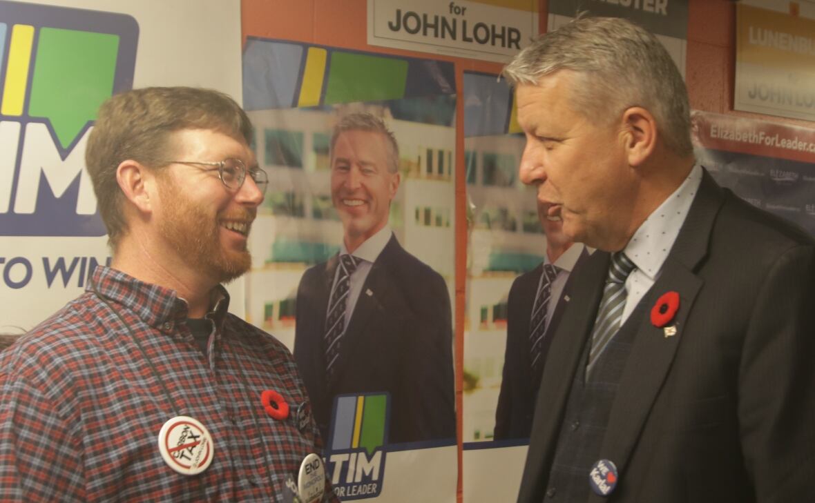 Houston Surges To Victory In Pc Leadership Race Cbc News