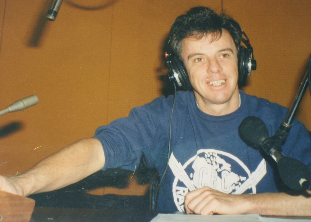 Bob McDonald looks back at 30 years of hosting Quirks & Quarks | CBC Radio