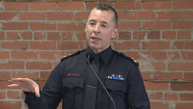 Mark Neufeld To Remain Calgary Police Chief Until Mid 2027 Cbc News
