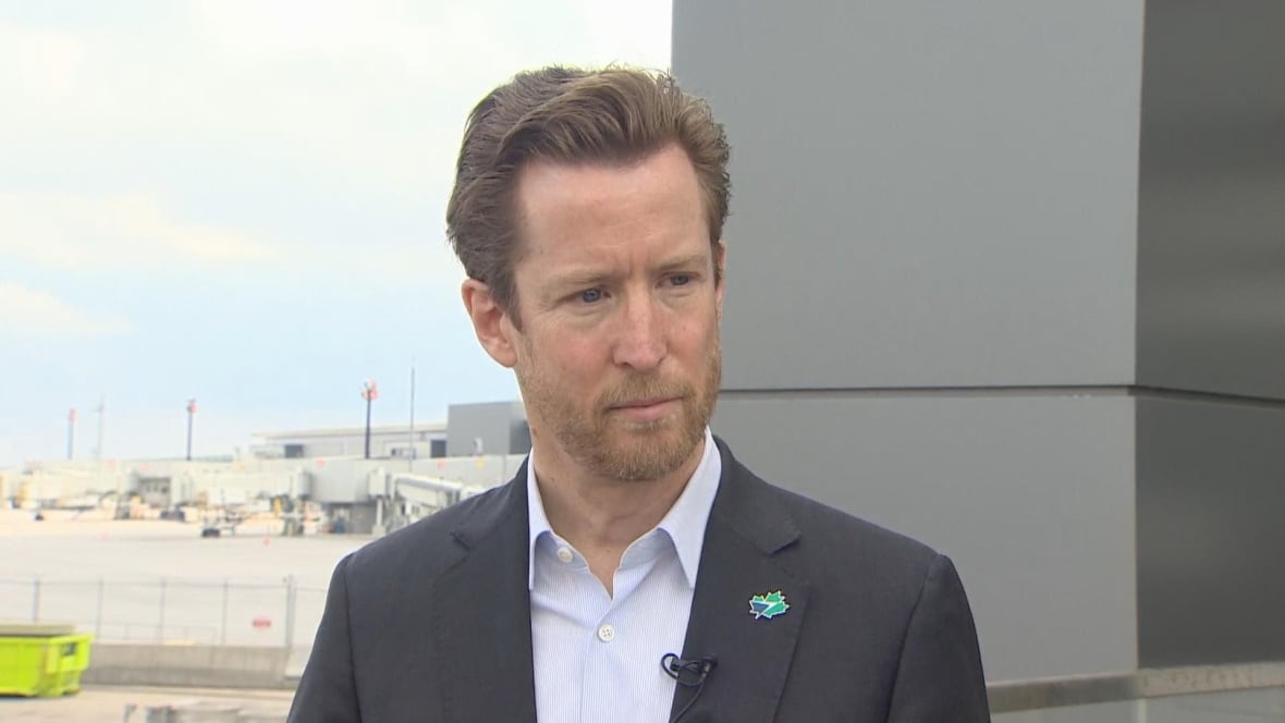WestJet Pilots May Go On Strike In 1 Week What This Could Mean For westjet-pilots-may-go-on-strike-in-1-week-what-this-could-mean-for