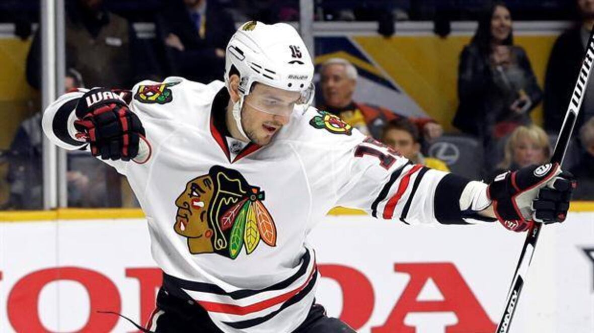 Blackhawks Beat Predators For Franchise Record 12th Straight Win Cbc Ca