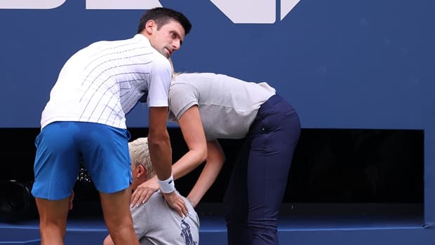 Djokovic defaulted from U.S. Open after hitting lineswoman with ball