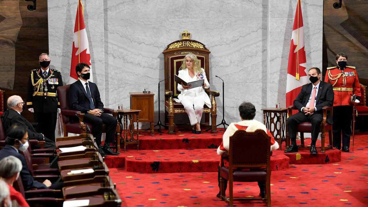Gov. Gen. Julie Payette delivers the throne speech | CBC.ca