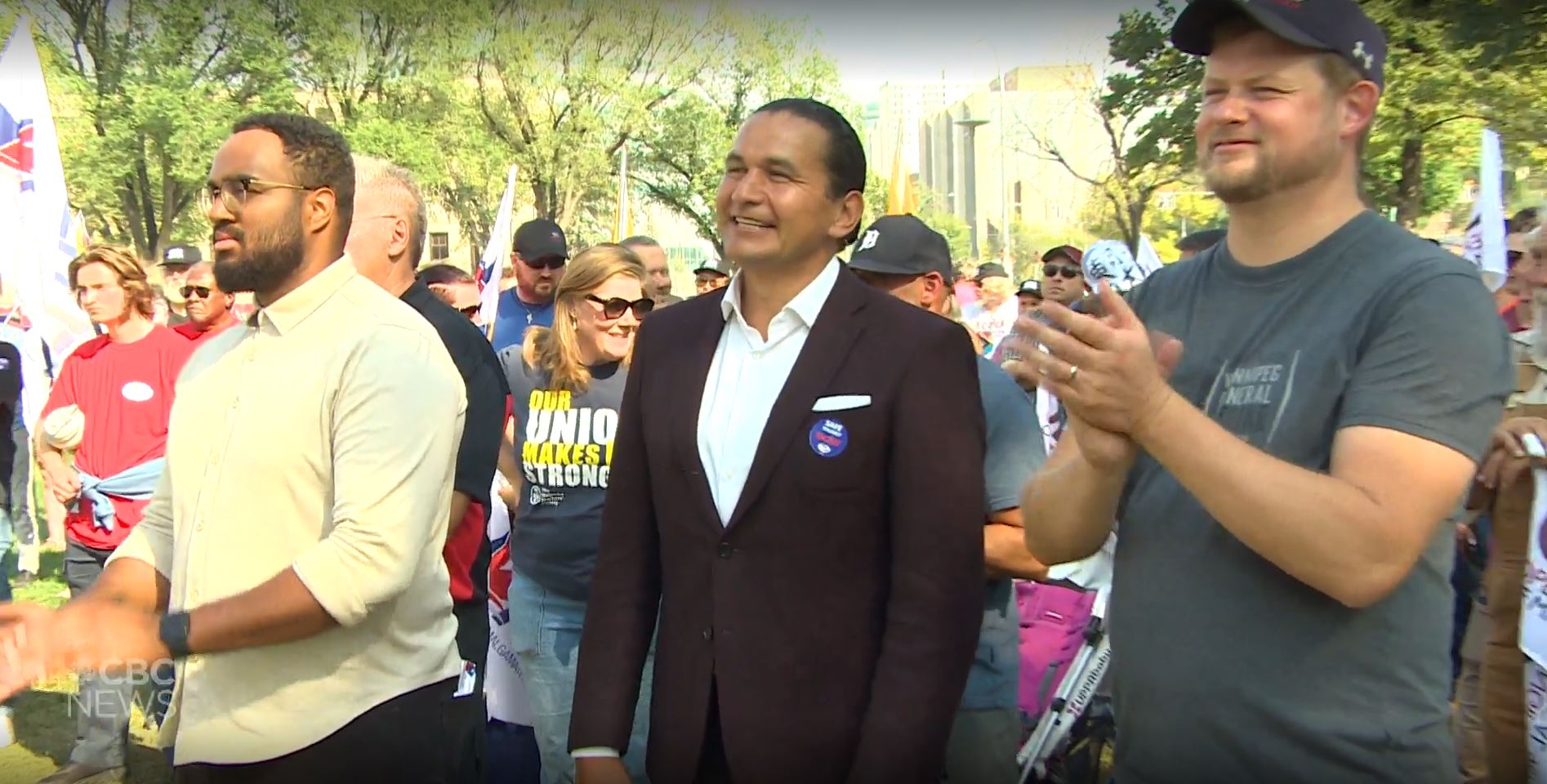 After 1 year as Manitoba premier, Wab Kinew remains popular despite ... After 1 year as Manitoba premier, Wab Kinew remains popular despite ...